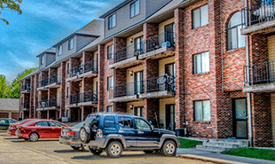 Iron Oaks Properties | Apartment Living In Lincoln Nebraska